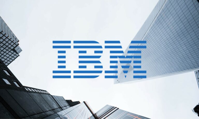 IBM Simon: Il primo smartphone della storia.
