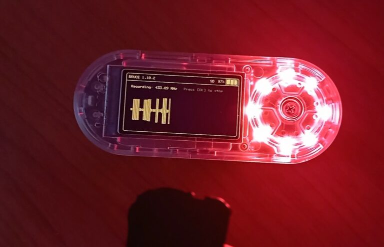 LilyGO T-Embed CC1101 and Bruce Firmware, the community makes studying ...